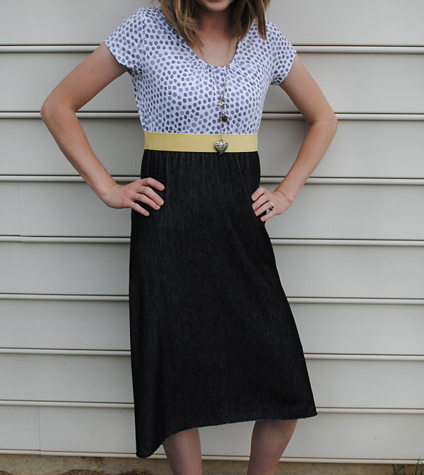 200+ FREE Dress Patterns for Women {Many Easy Styles}